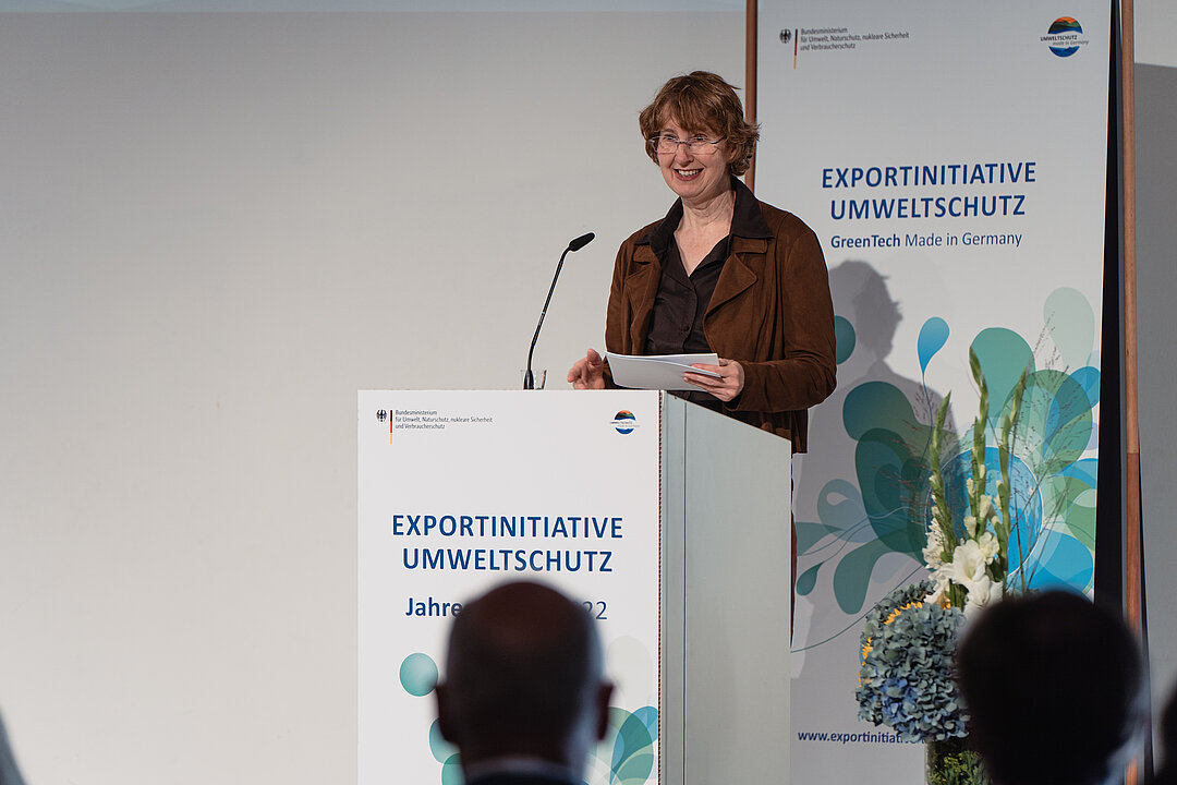 Staatssekretärin Dr. Christiane Rohleder begrüßt deutsche GreenTech ...